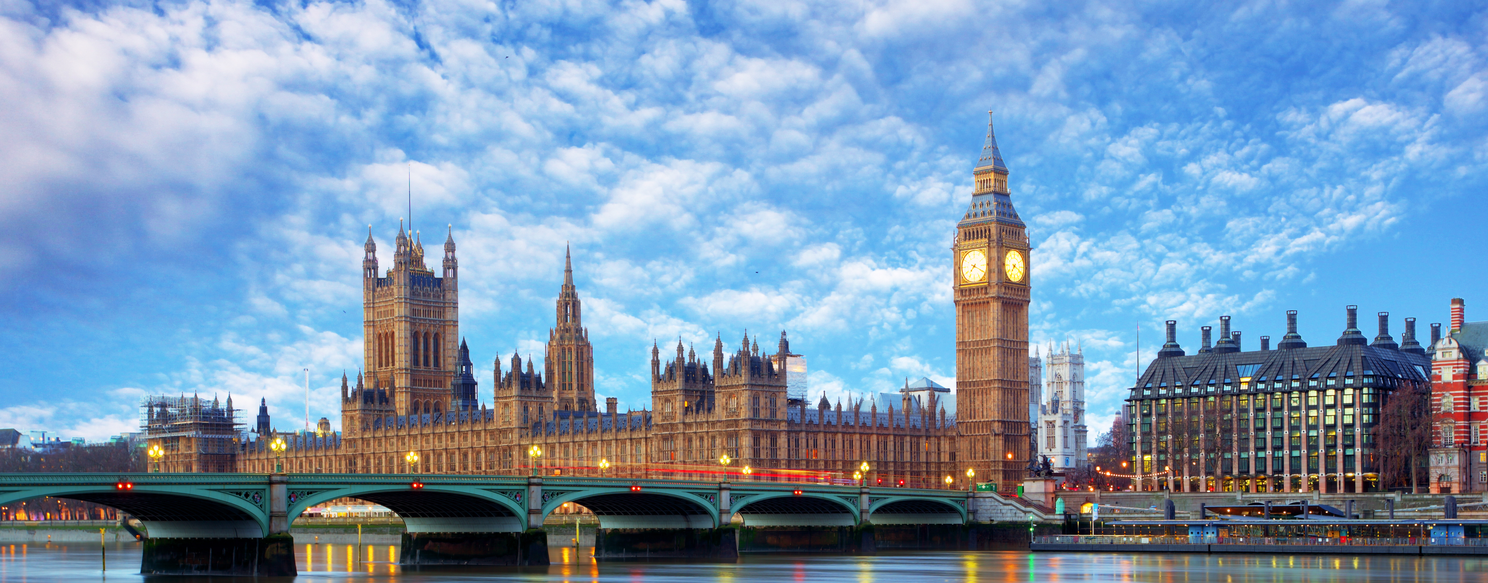 What identification documents do I need to travel between Britain and ...